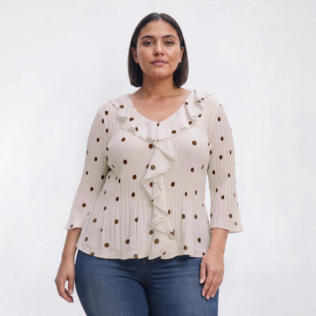 Click here for Plus Size Floral & Ivy 3/4 Ruffle Front Dot Pleate... prices
